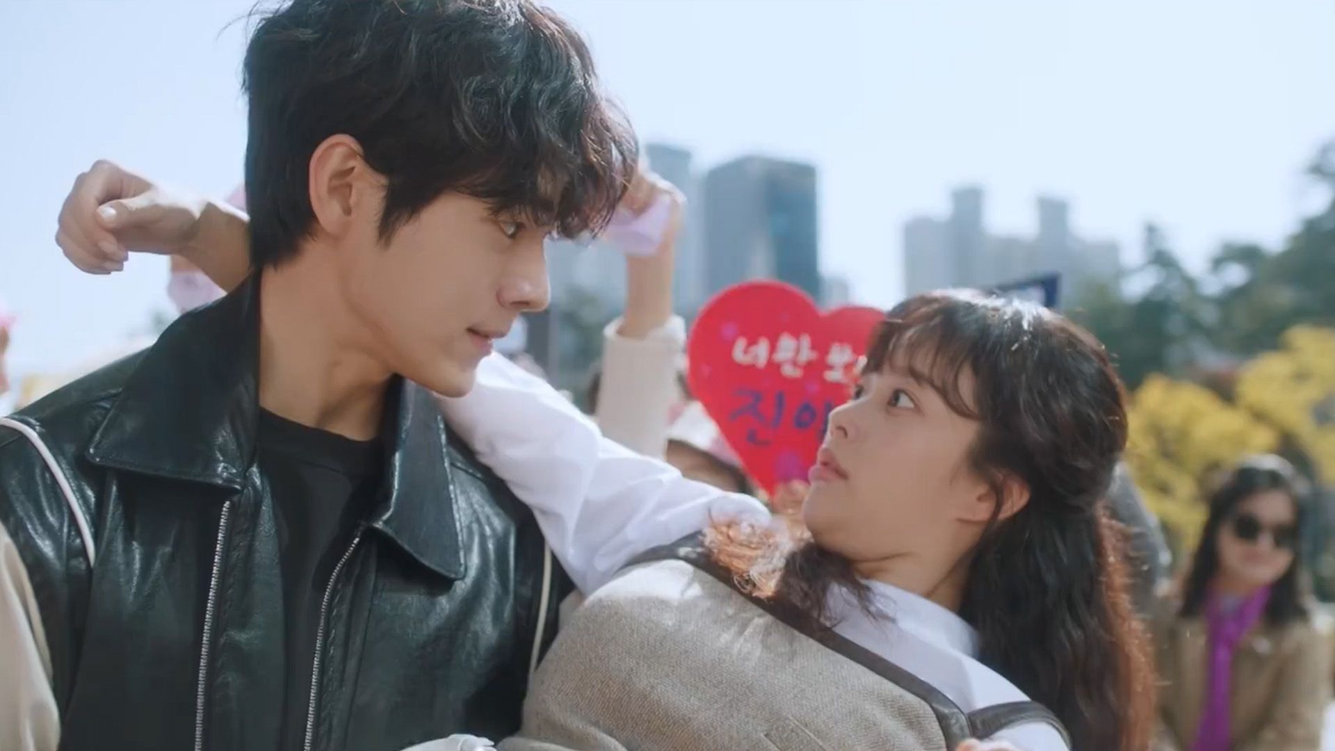 Who Is She Episode 6 Korean Dramas Viu Singapore