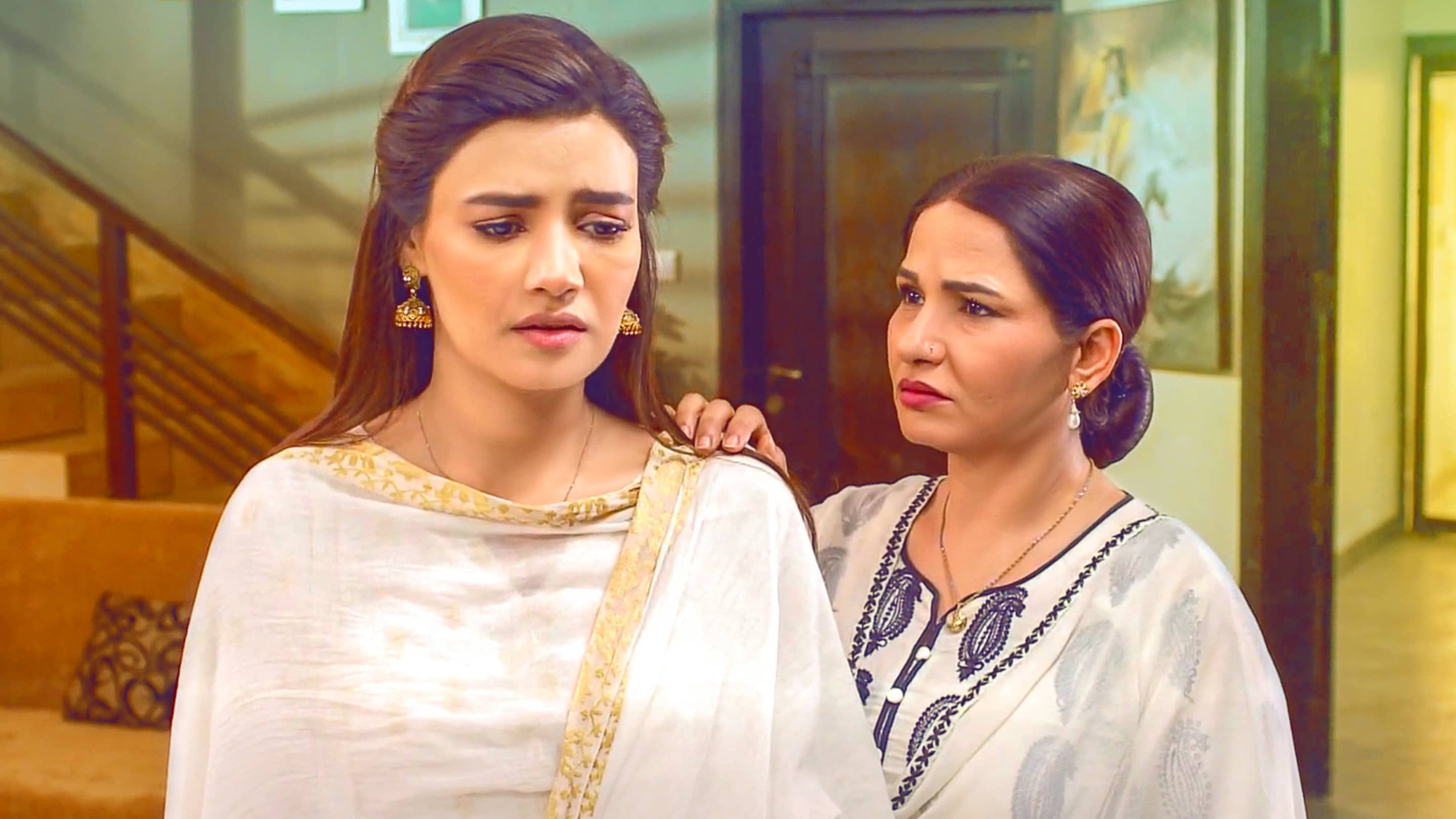 Watch Series Khoob Seerat | Episode 24 Online | Viu UAE
