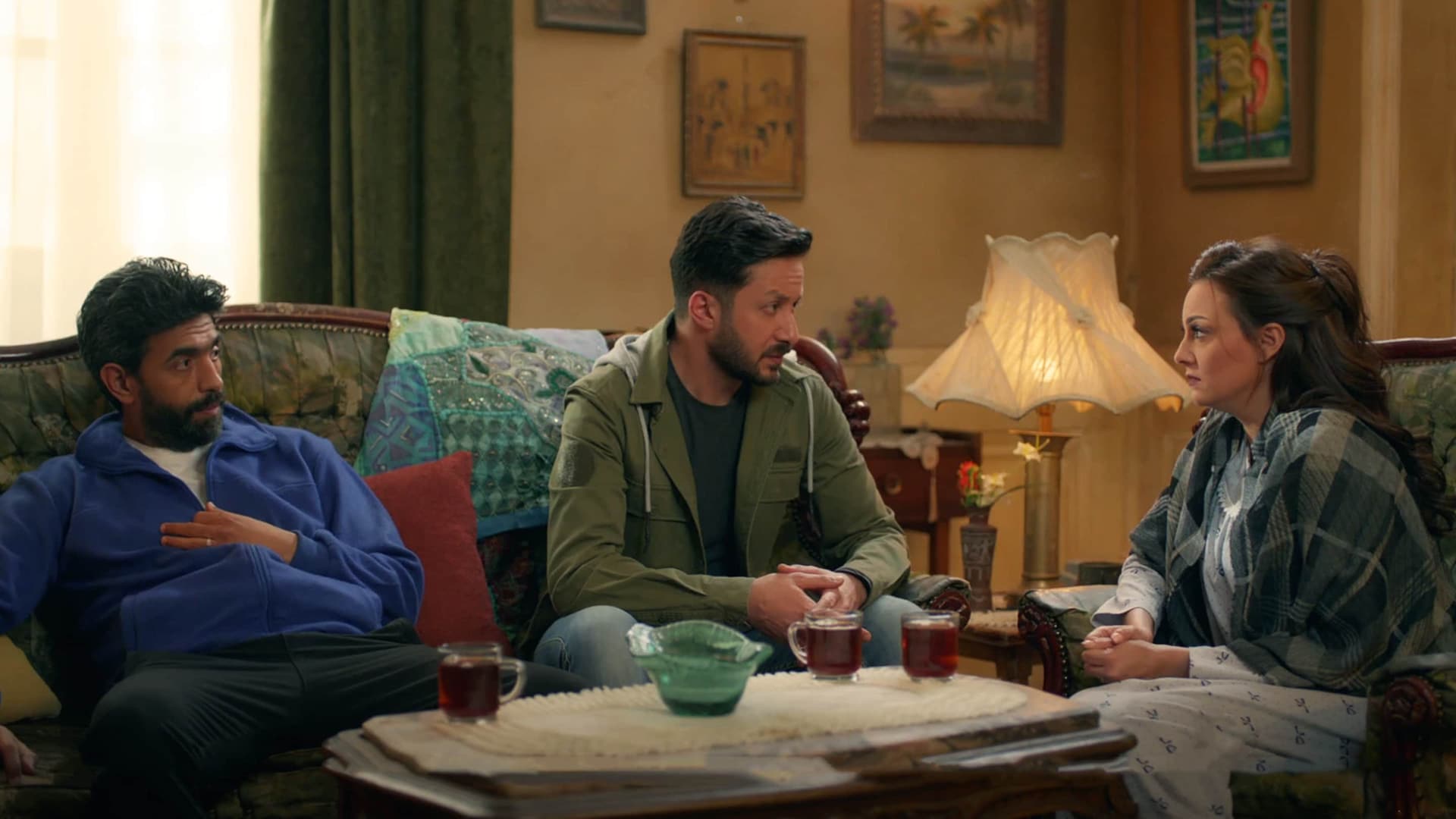 شاهد مسلسل القمر آخر الدنيا الحلقة 1 أونلاين Viu
